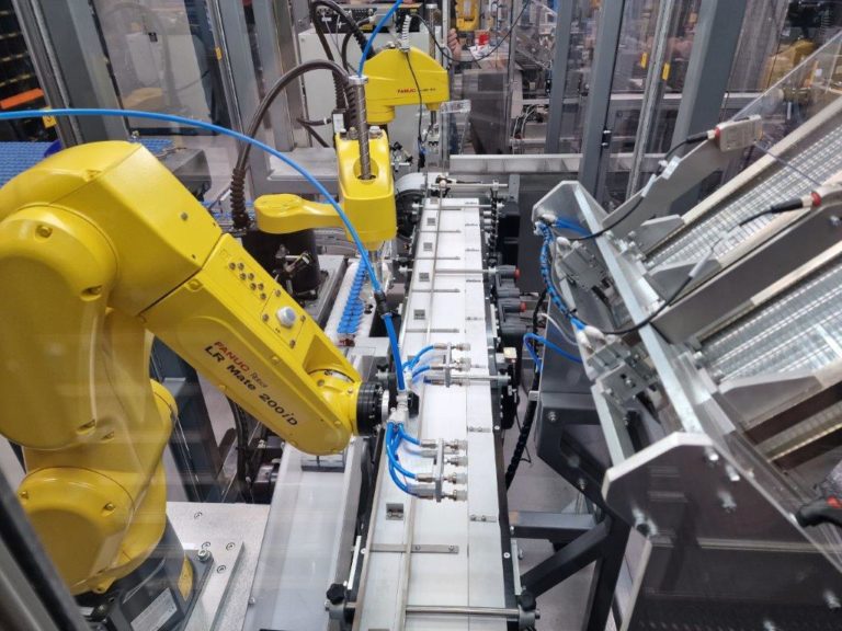 Robotic Vial Tray Loading System - West Pharma Services